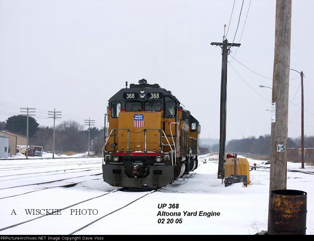 UP 368 yard engine at Altoona